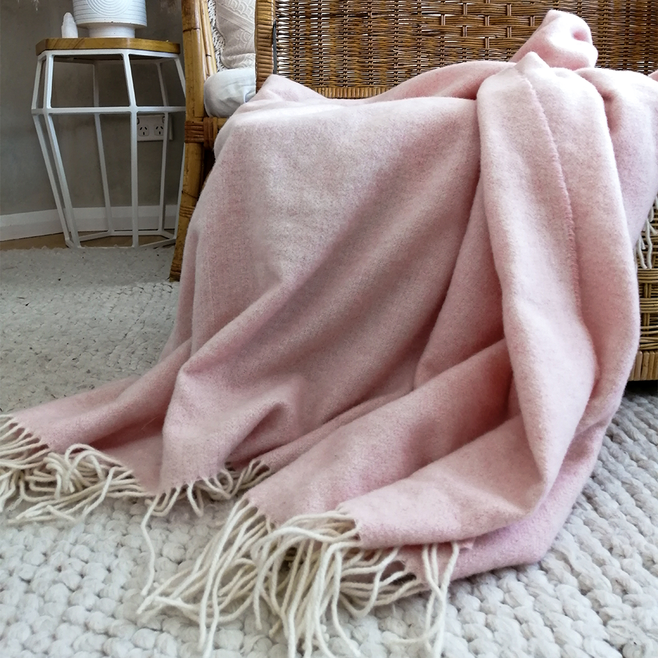 Shop Pink Throw Rugs | CODU